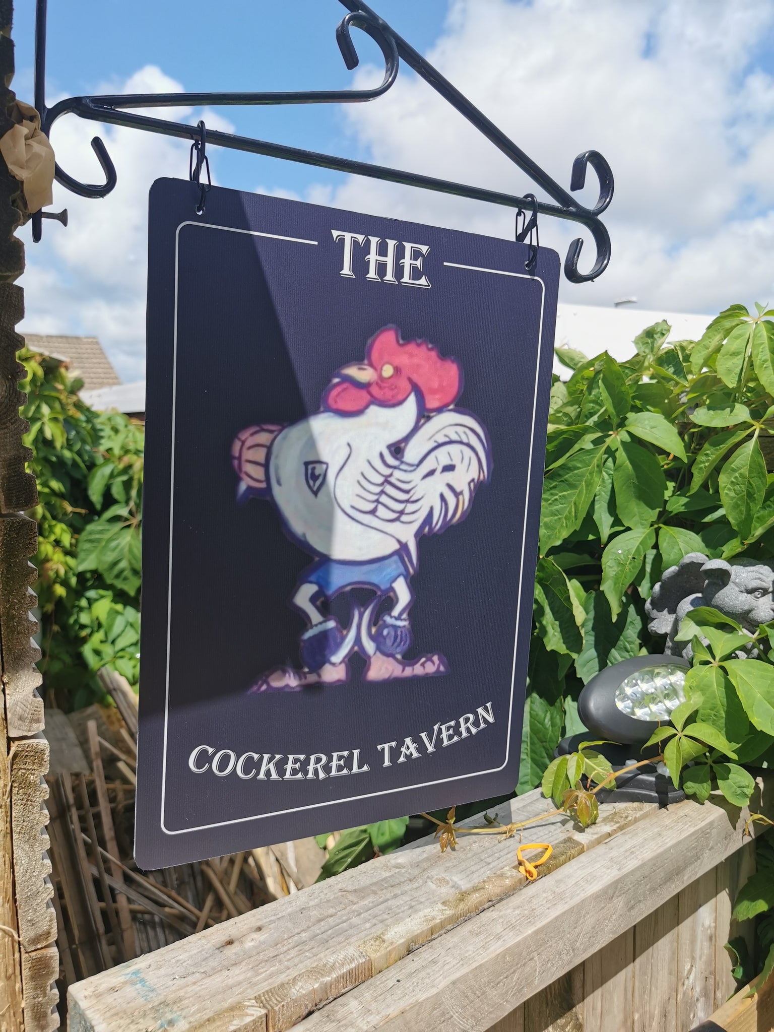 Personalised outdoor Hanging swinging Pub Sign for Home Bar or Man Cav ...